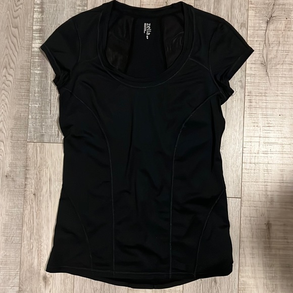 Zella | Tops | Zella Top | Poshmark